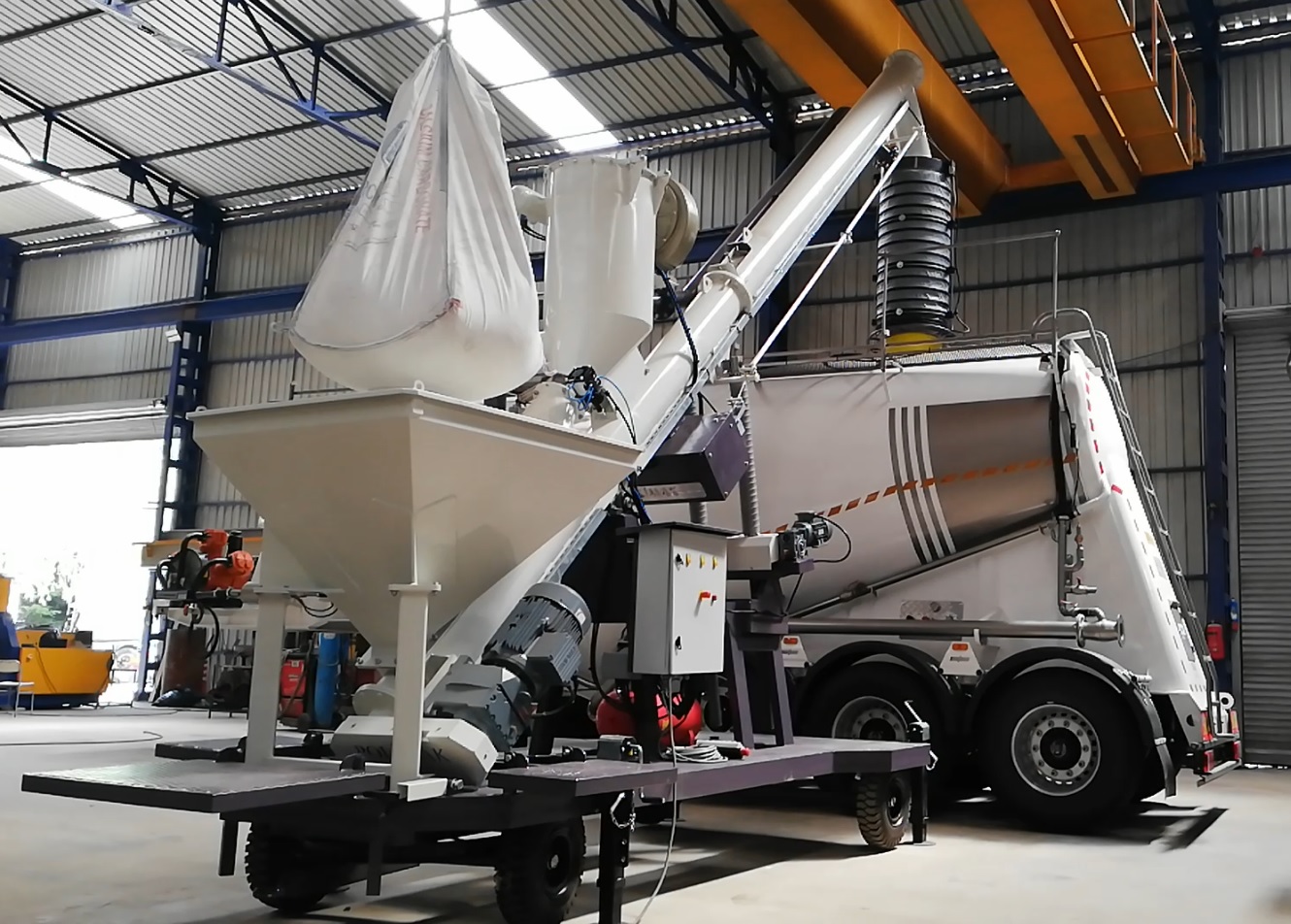 Mobile Bulk Bag Discharge Systems | Smart Logistics by Polimak